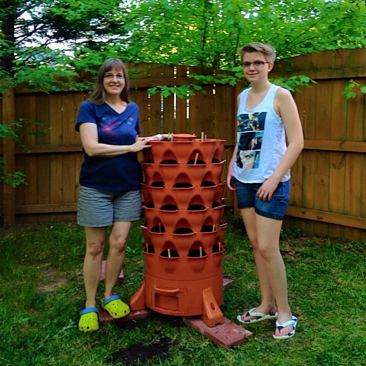 Garden Tower 2™ | Award-Winning Vertical Garden Planters