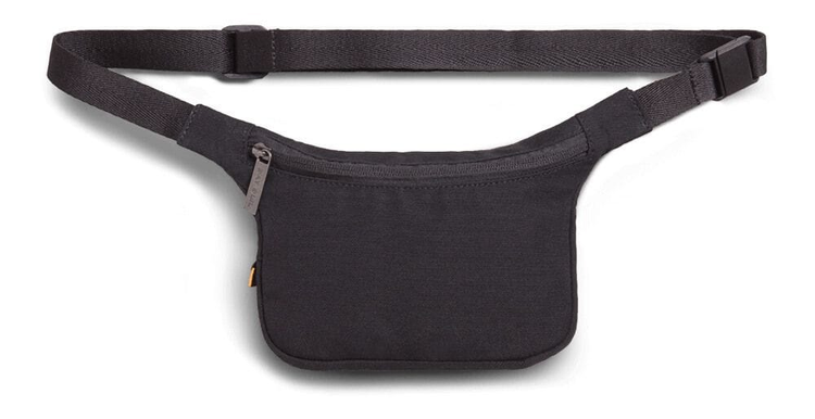 Day Owl: Backpacks for Sustainable Days. Made with Recycled Plastic.