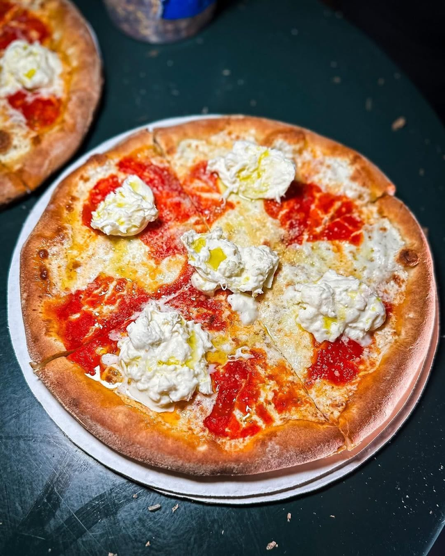 The Truffleist Pizza | Shop the Finest Truffle Products from NYC